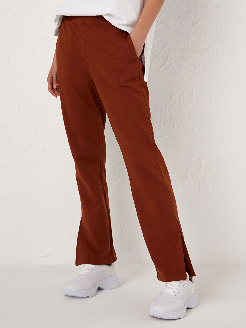 LCW Vision Elastic Waist Sweatpants - 0WGJ63Z8-HGN - LC Waikiki