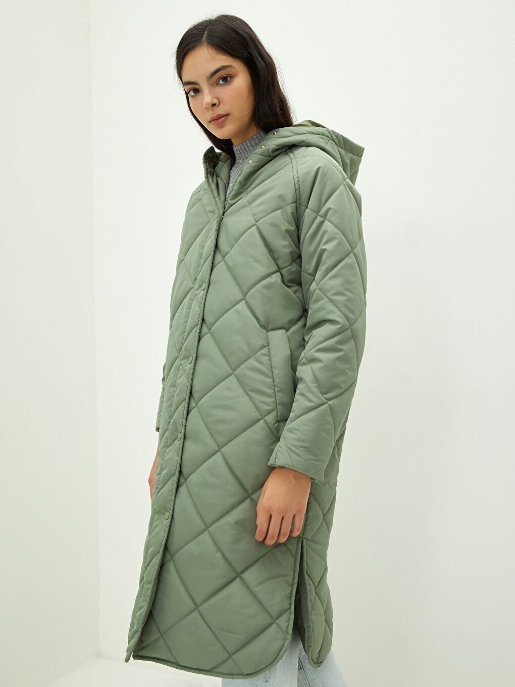 LCW Modest Hooded Quilted Long Sleeves Slim Women's Inflatable Coat ...