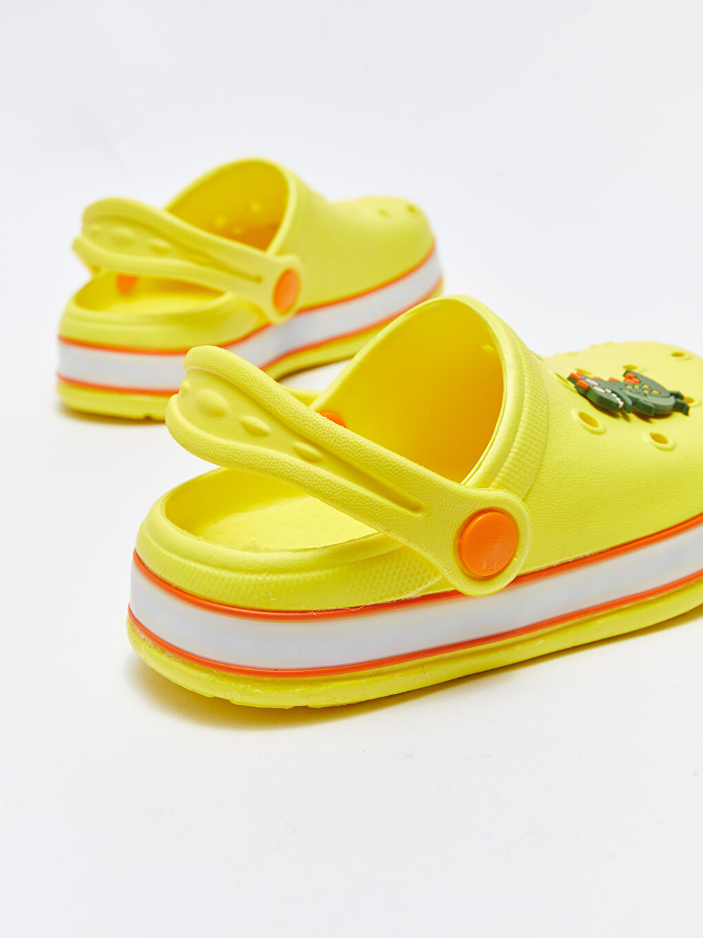 LCW STEPS - LCW STEPS Sari Patch Detaylı Tabanı Işıklı Erkek Çocuk Plaj ...
