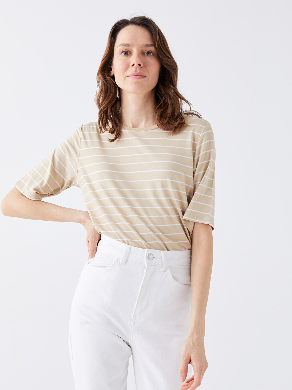 LCWAIKIKI Basic Tricou Femei cu Guler Rotund, Vărgat, Mânecă Scurtă ...