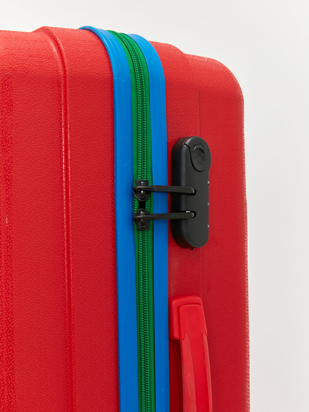 LCW ACCESSORIES Lock Detailed Medium Size Suitcase - S3IO22Z8-VAD - LC ...