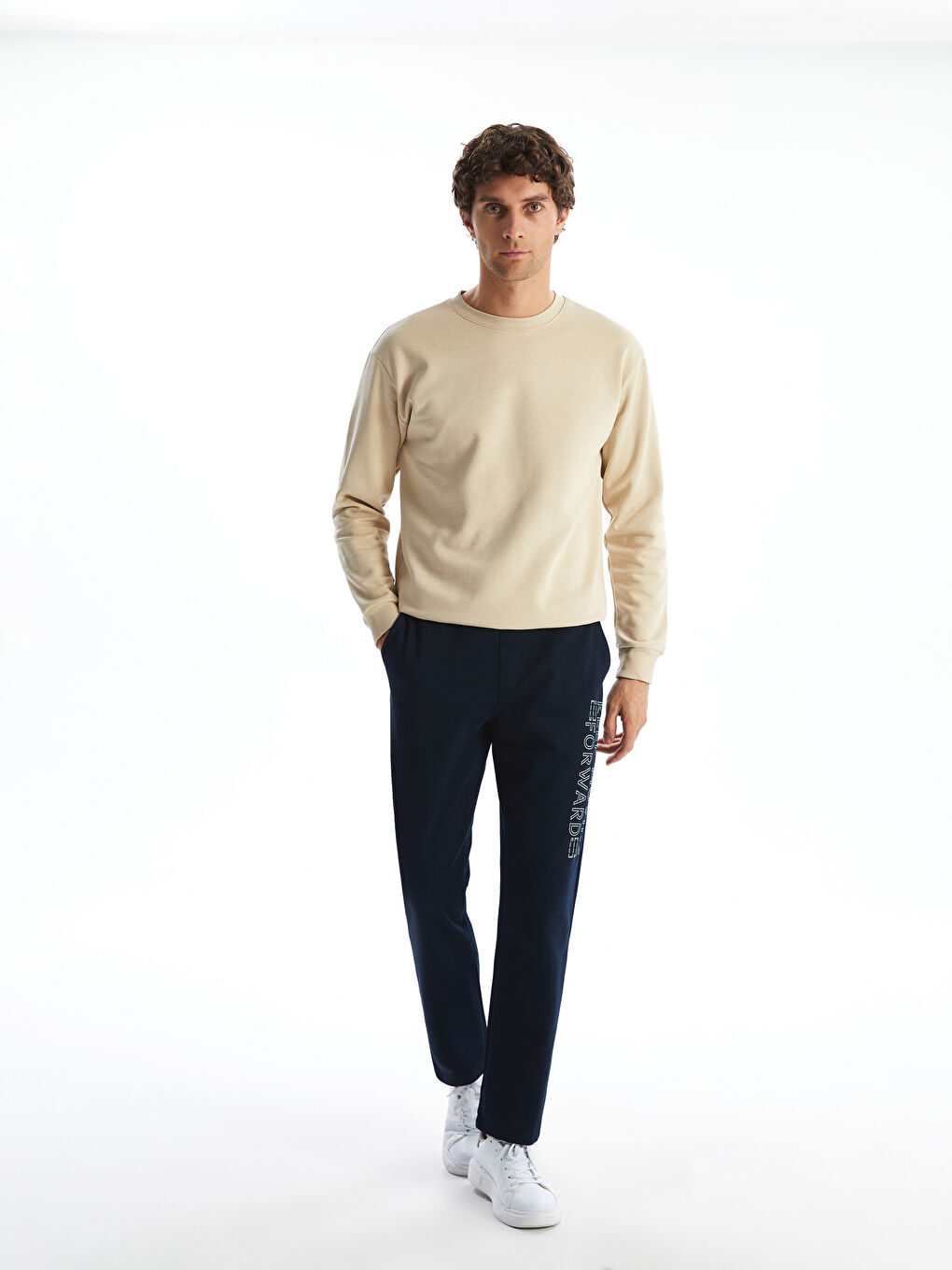 LCWAIKIKI Classic Standard Fit Men's Sweatpants - W4GT15Z8-RFH - LC Waikiki