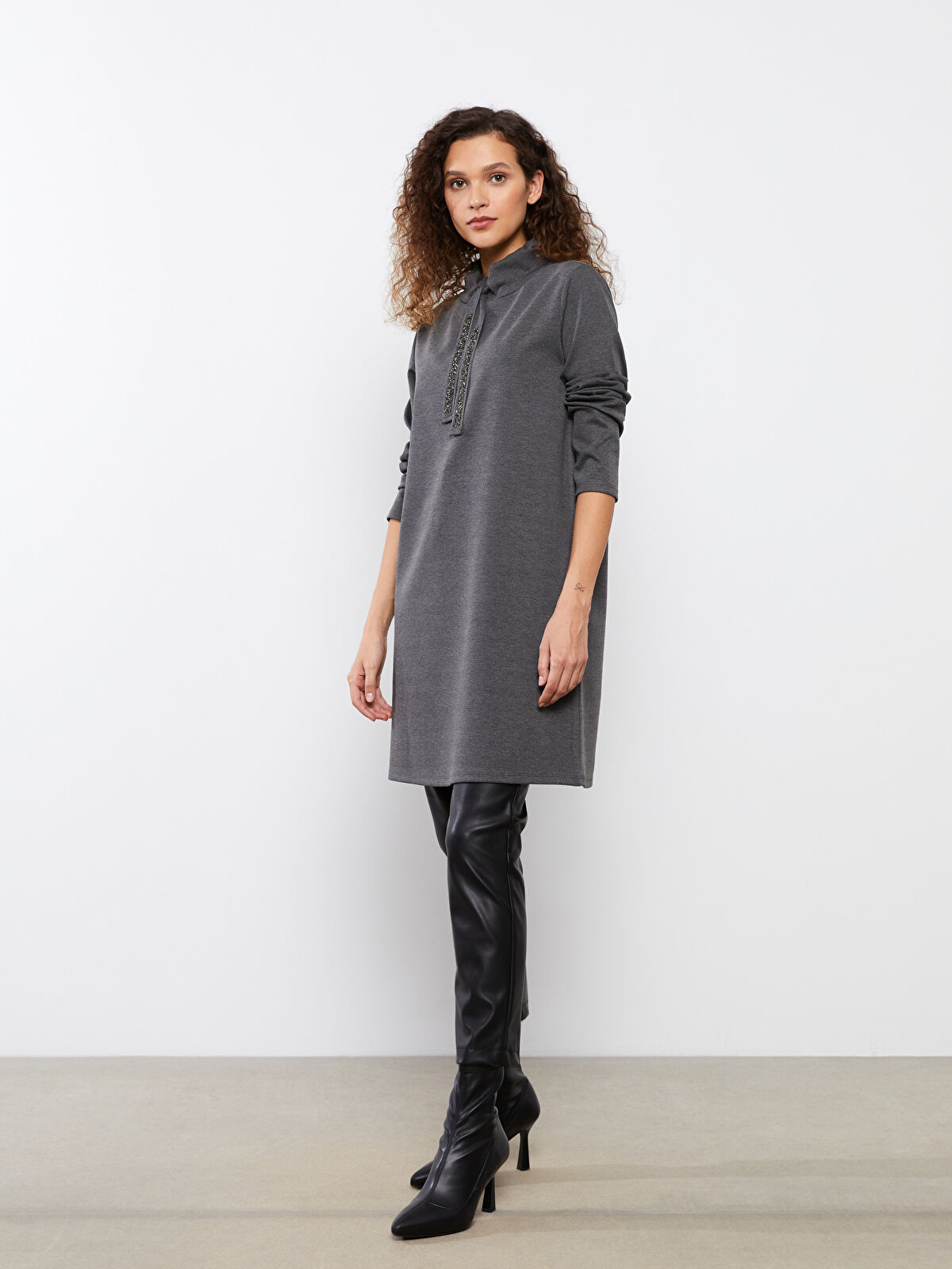 Antrasit Melanj Keşiş Yaka Düz Uzun Kollu Kadın Tunik - W2IC28Z8-L8N | LCW