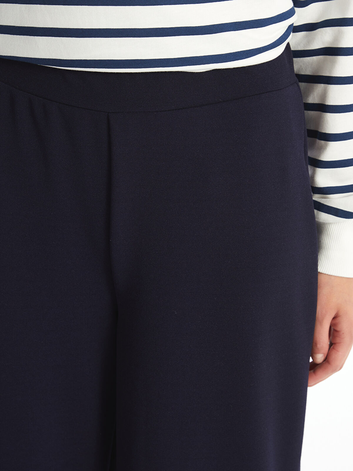 Lacivert Kadın Beli Lastikli Düz Pantolon - W4FD12Z8-Y5H | LCW