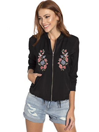 LCW Vision Siyah Kolej Yaka Nakışlı Uzun Kollu Kadın İnce Mont ...