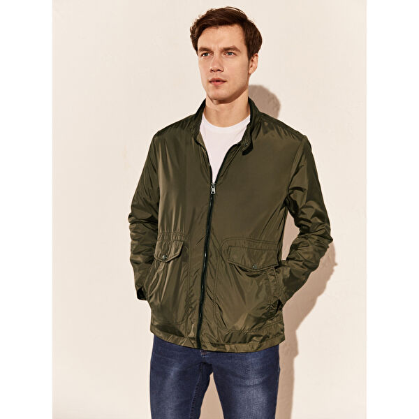 LCW CLASSIC Standart Kalıp Dik Yaka İnce Erkek Mont