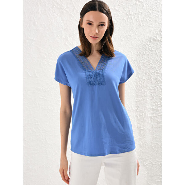 Dantelli Viskon Kısa Kollu Kadın Bluz Dantelli Viskon Kısa Kollu Kadın Bluz