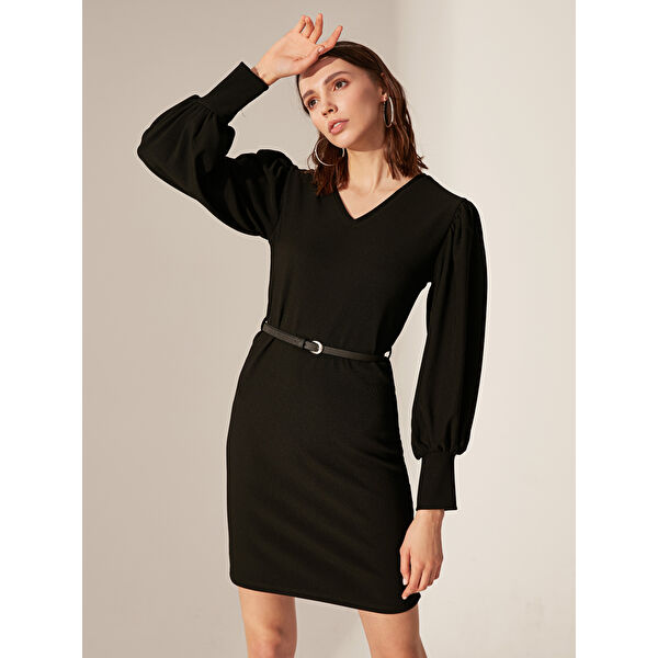 LCW VISION V Yaka Uzun Kollu Penye Kadın Elbise