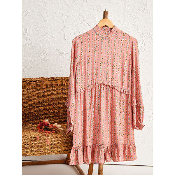 Çiçek Desenli Fırfır Detaylı Viskon Tunik Çiçek Desenli Fırfır Detaylı Viskon Tunik