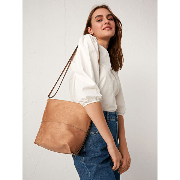 Kadın Süet Omuz Çantası Kadın Süet Omuz Çantası