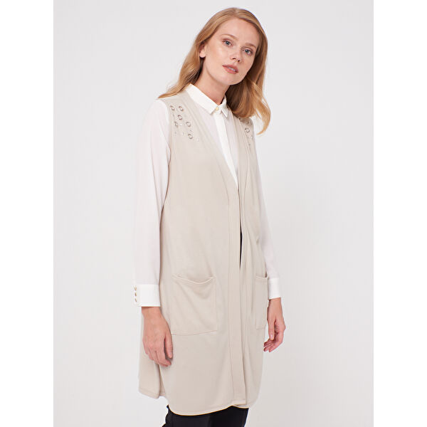 Yakası Kuş Gözü Detaylı Yelek