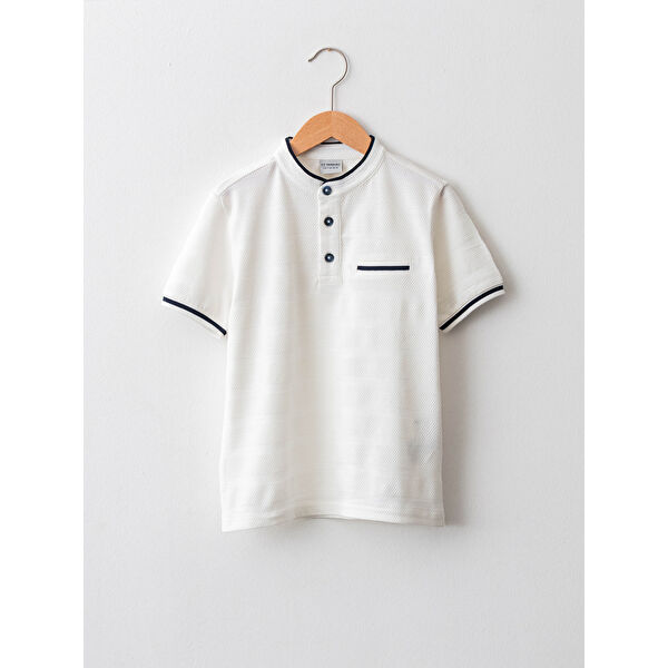 Hakim Yaka Kendinden Desenli Kısa Kollu Erkek Çocuk Tişört