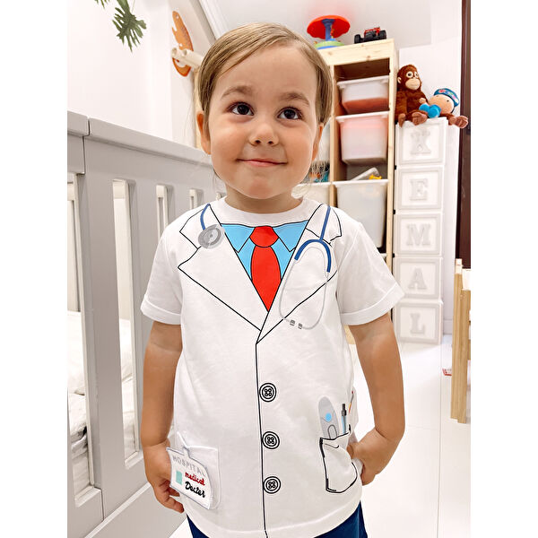 Bisiklet Yaka Kısa Kollu Baskılı Pamuklu Erkek Bebek Doktor Kostüm Bisiklet Yaka Kısa Kollu Baskılı Pamuklu Erkek Bebek Doktor Kostüm