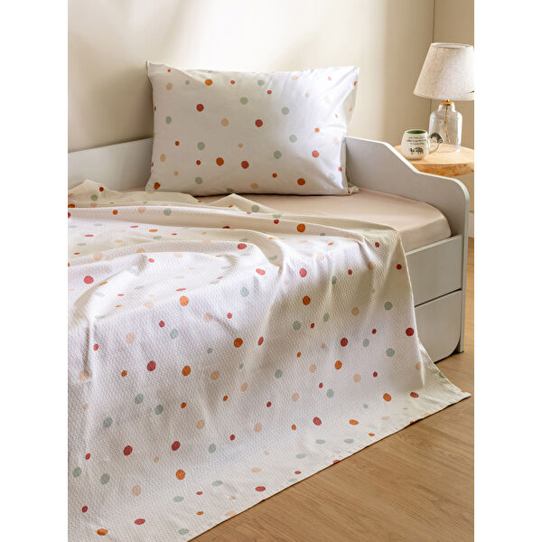 Puantiye Desenli Pamuklu Tek Kişilik Çocuk Pike Takımı Puantiye Desenli Pamuklu Tek Kişilik Çocuk Pike Takımı