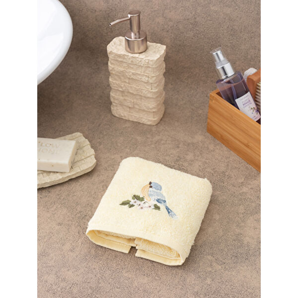 Pamuklu Nakışlı El Havlusu 30x50 Cm