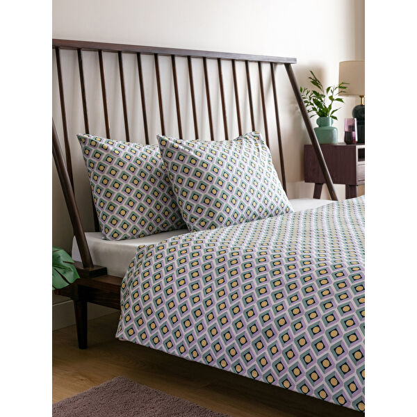 Pamuklu Desenli Çift Kişilik Pike Seti Pamuklu Desenli Çift Kişilik Pike Seti