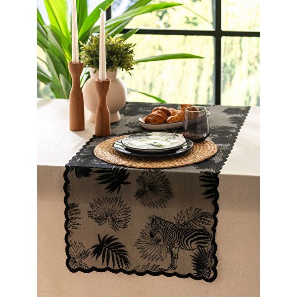 Zebra Desenli Dantel Runner 45x150 Cm