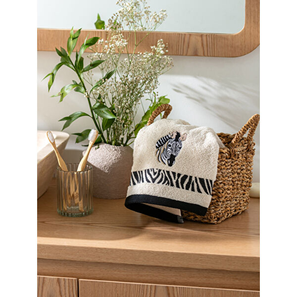 Zebra Nakışlı Pamuklu Yüz Havlusu 50x80 Cm
