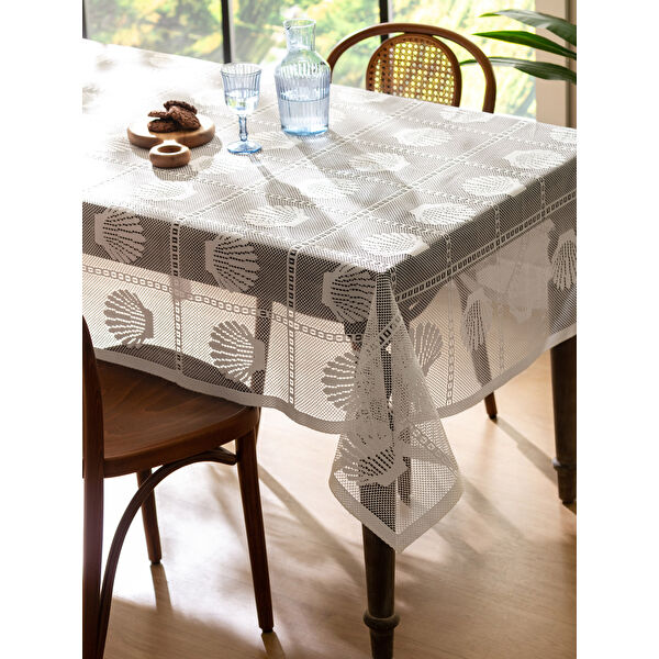 Dantel Masa Örtüsü 150x150 Cm Dantel Masa Örtüsü 150x150 Cm