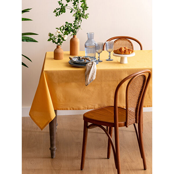 Düz Pamuklu Masa Örtüsü 150x200