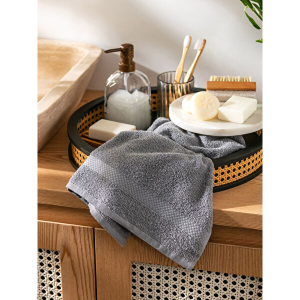 Düz Pamuklu Yüz Havlusu 50x80 Cm