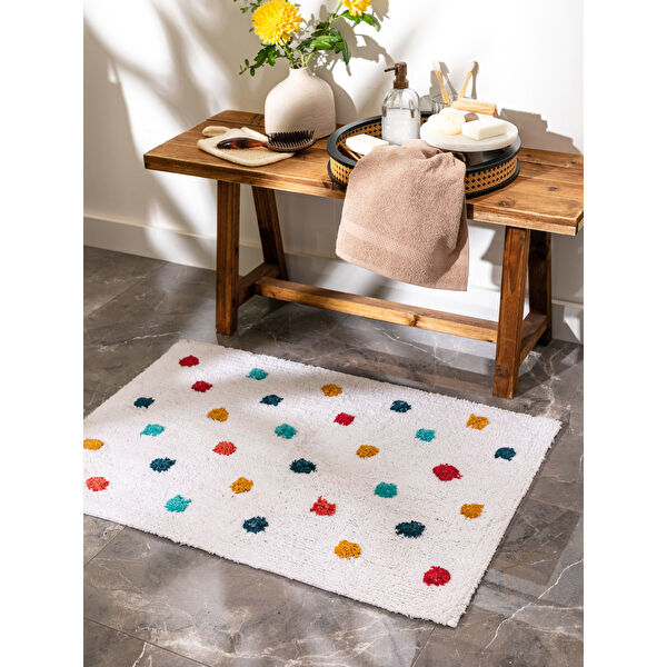 Puantiye Desenli Banyo Paspası 60x100 Cm Puantiye Desenli Banyo Paspası 60x100 Cm