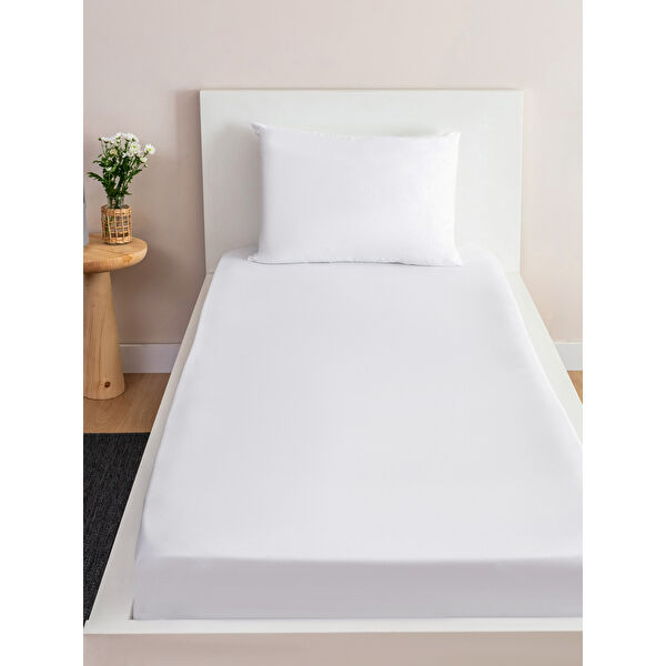 Düz Pamuk Saten Tek Kişilik Çarşaf 180x240 Cm Düz Pamuk Saten Tek Kişilik Çarşaf 180x240 Cm