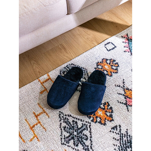 Düz Önü Kapalı Kadın Ev Terliği Düz Önü Kapalı Kadın Ev Terliği