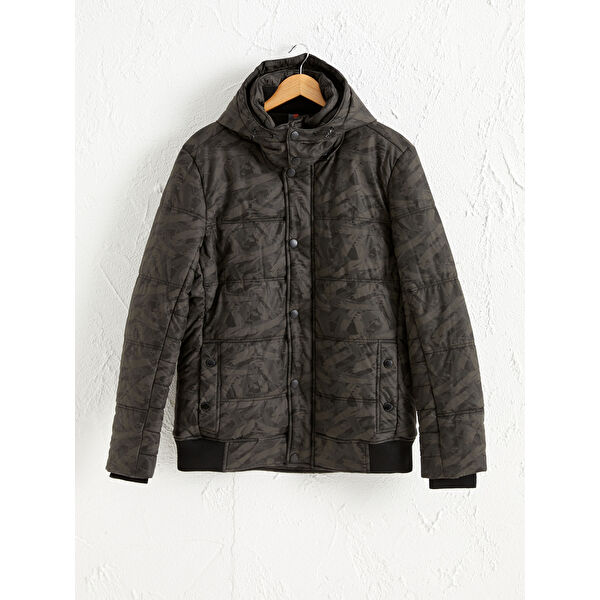 LCW CASUAL Kamuflaj Desenli Kapüşonlu Kalın Mont LCW CASUAL Kamuflaj Desenli Kapüşonlu Kalın Mont