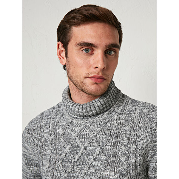 Standart Kalıp Balıkçı Yaka Kalın Triko Kazak Standart Kalıp Balıkçı Yaka Kalın Triko Kazak