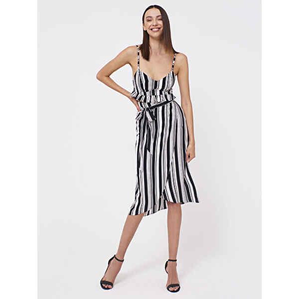 Çizgili Kruvaze Etek ve Crop Bluz