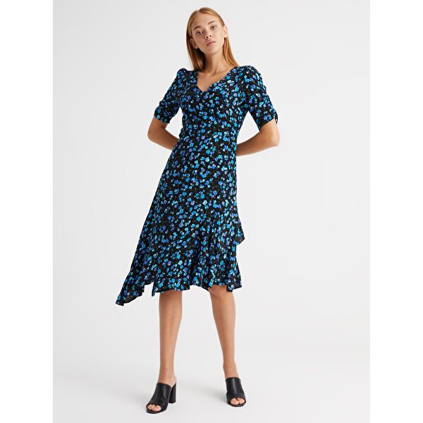 Çiçek Desenli Asimetrik Viskon Elbise