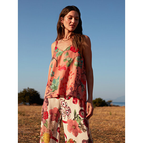 OOPSCOOL X LCWAIKIKI ÇİÇEK DESENLİ ASKILI BLUZ