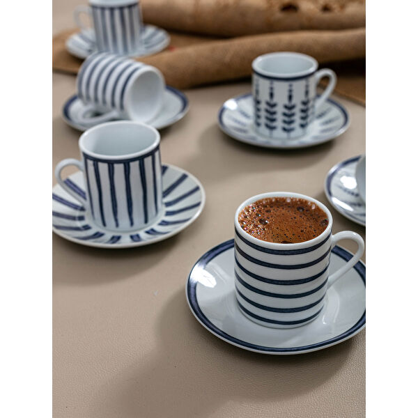 Desenli Porselen Türk Kahvesi Fincan Takımı 6'lı 5x5 Cm Desenli Porselen Türk Kahvesi Fincan Takımı 6'lı 5x5 Cm