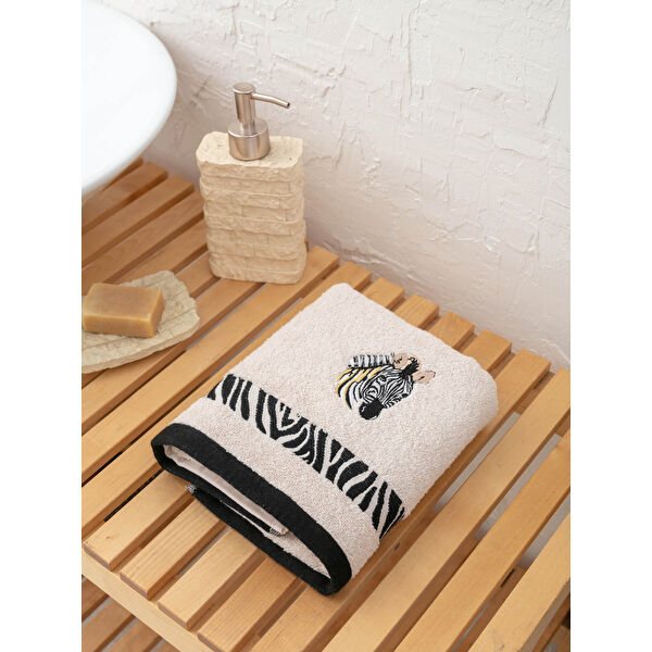 Zebra Nakışlı Jakarlı Yüz Havlusu 50x80 Cm Zebra Nakışlı Jakarlı Yüz Havlusu 50x80 Cm