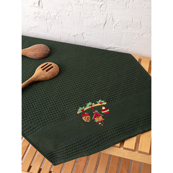 Yılbaşı Temalı Nakış Detaylı Kurulama Bezi 40x60 Cm Yılbaşı Temalı Nakış Detaylı Kurulama Bezi 40x60 Cm