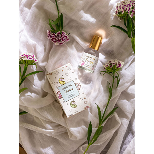 Purrfection Dream EDP Kadın Parfüm 50 Ml Purrfection Dream EDP Kadın Parfüm 50 Ml