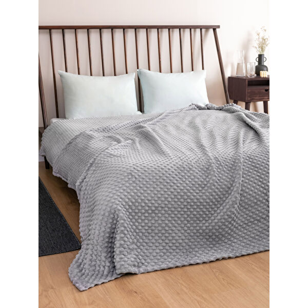 Çift Kişilik Kendinden Desenli Battaniye 200x220 Cm