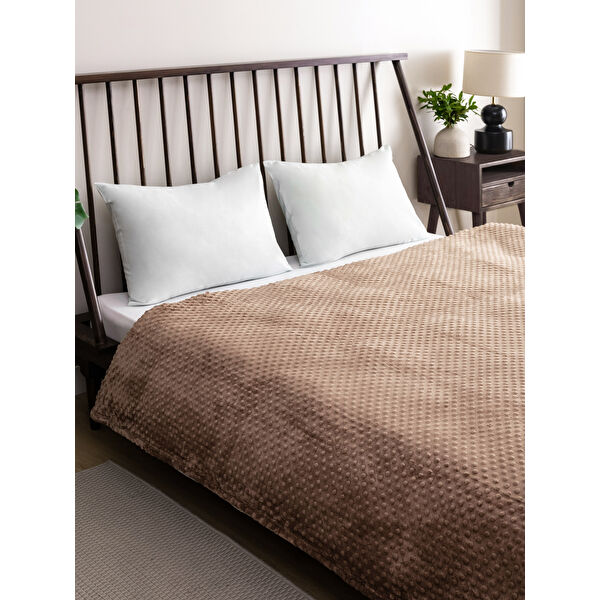 Çift Kişilik Kendinden Desenli Battaniye 200x220 Cm