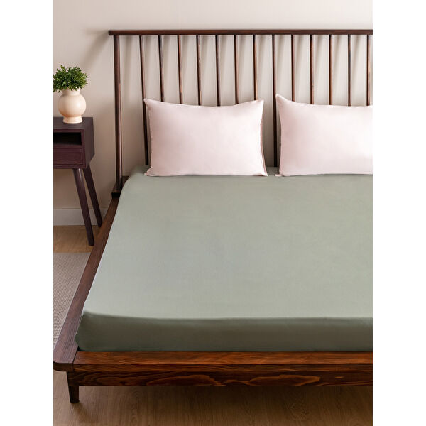 Düz Pamuklu Lastikli Çift Kişilik Çarşaf 180x200x30 Cm