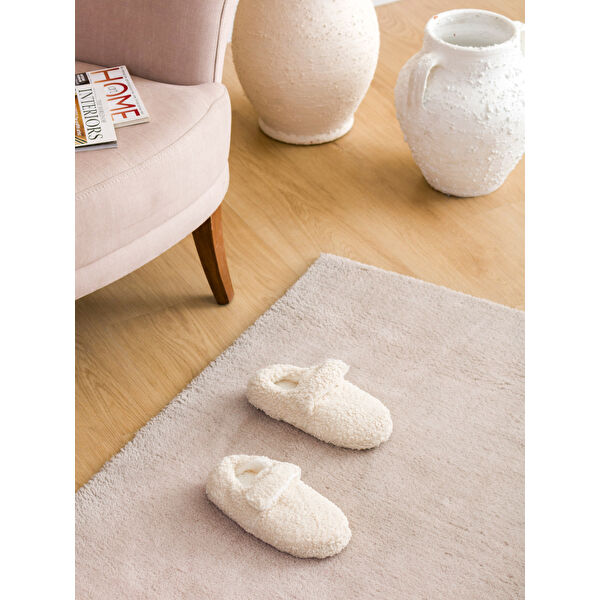 Cırt Cırtlı Kadın Ev Terliği