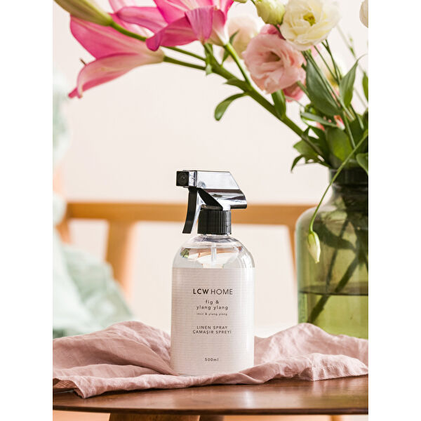 İncir & Ylang Ylang Kokulu Çamaşır Spreyi 500 Ml İncir & Ylang Ylang Kokulu Çamaşır Spreyi 500 Ml