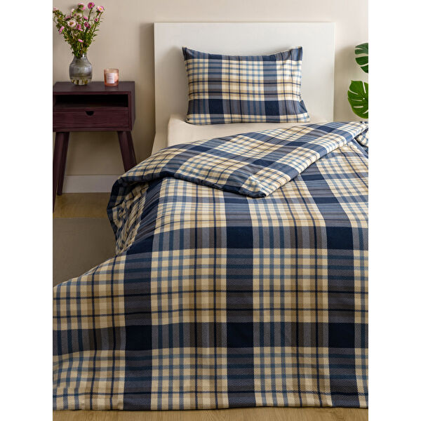 Ekose Desenli Tek Kişilik Nevresim Takımı Ekose Desenli Tek Kişilik Nevresim Takımı