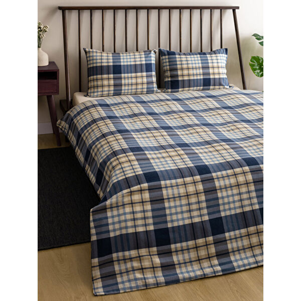 Ekose Desenli Çift Kişilik Nevresim Takımı Ekose Desenli Çift Kişilik Nevresim Takımı