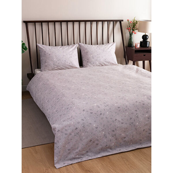 Çiçek Desenli Çift Kişilik Nevresim Takımı Çiçek Desenli Çift Kişilik Nevresim Takımı