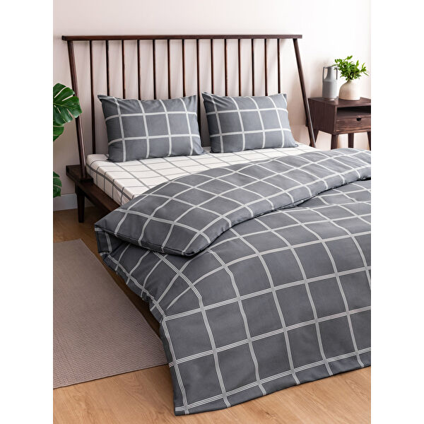 Geometrik Desenli Çift Kişilik Nevresim Takımı Geometrik Desenli Çift Kişilik Nevresim Takımı