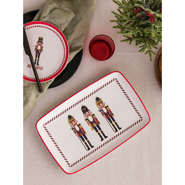 Yılbaşı Temalı Seramik Servis Tabağı 29 x 15 Cm Yılbaşı Temalı Seramik Servis Tabağı 29 x 15 Cm