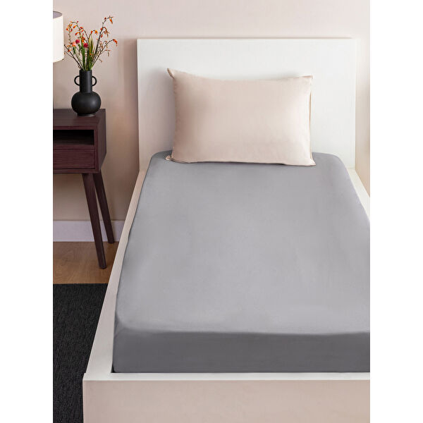 Düz Pamuklu Tek Kişilik Lastikli Çarşaf Düz Pamuklu Tek Kişilik Lastikli Çarşaf