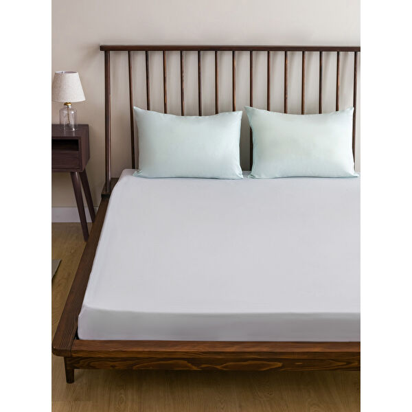 Düz Pamuklu Çift Kişilik Lastikli Çarşaf 160x200x30 Cm Düz Pamuklu Çift Kişilik Lastikli Çarşaf 160x200x30 Cm