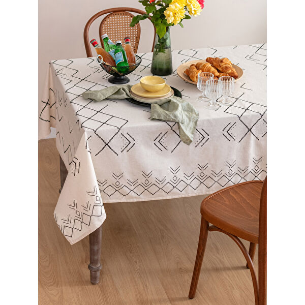 Desenli Pamuklu Masa Örtüsü 150x220 Cm